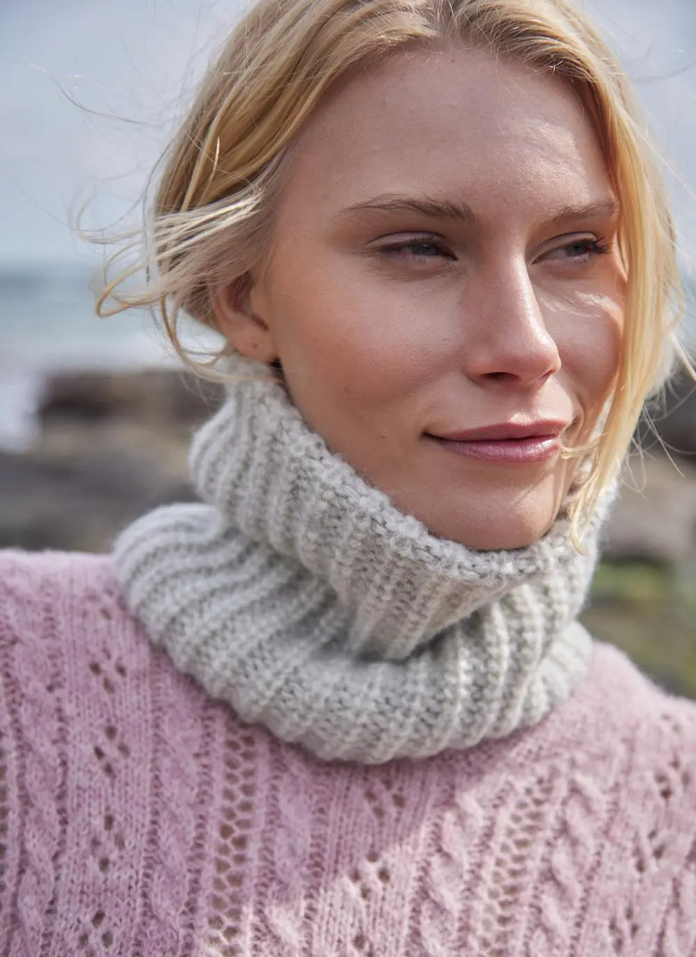 Fisherman Alpaca Ribbed Snood in Cloud | Blarney