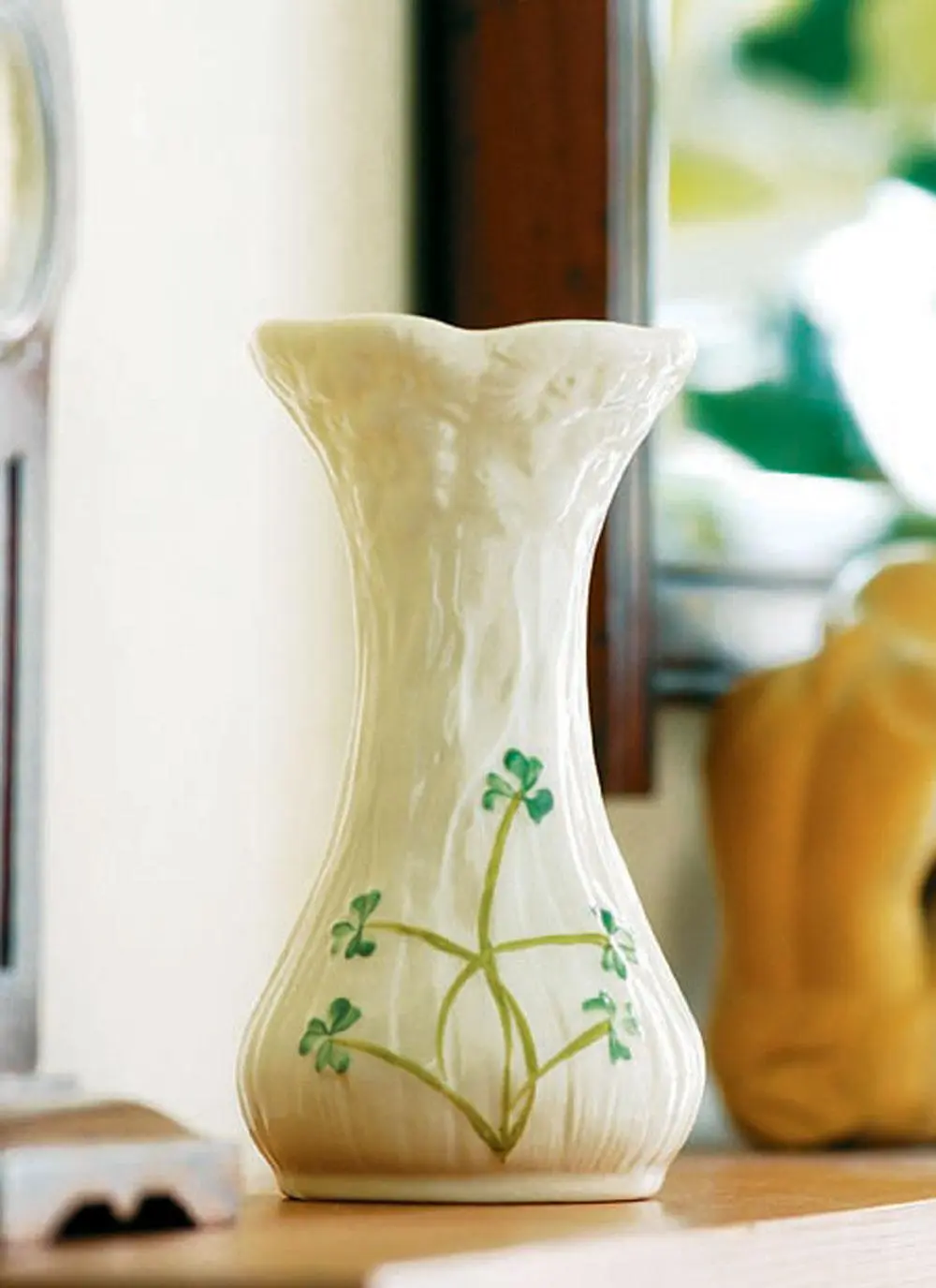 Belleek | Daisy Spill 6 Inch Vase | Blarney