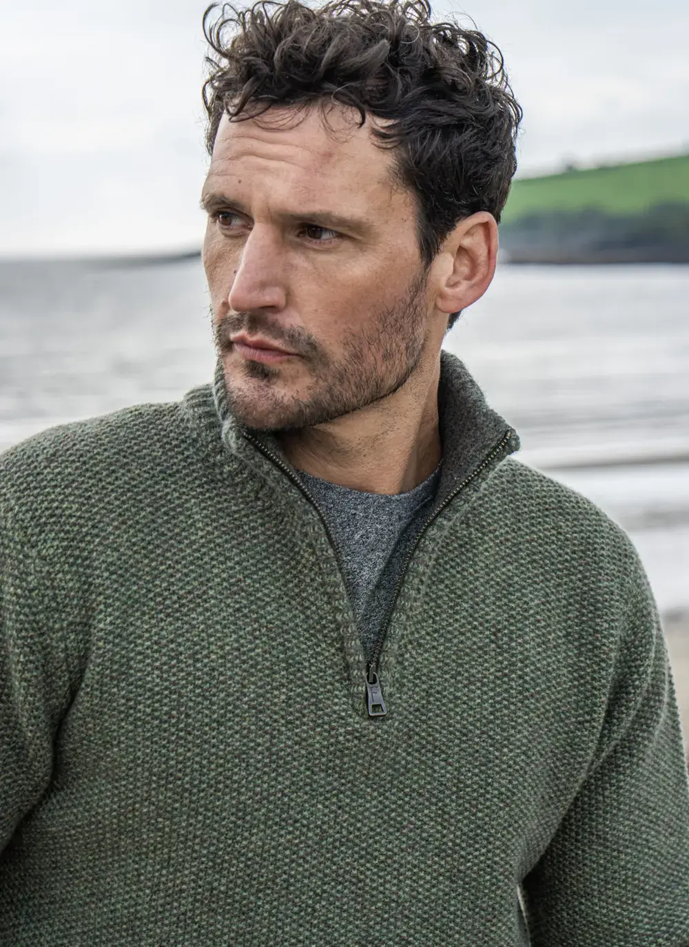 Fisherman Lambswool Seed Stitch Zip Neck Sweater in Field | Blarney