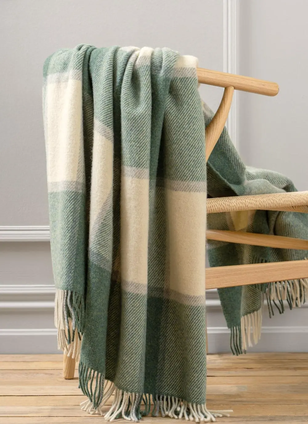 Foliage Check Pure New Wool Throw | Made in Ireland | Blarney