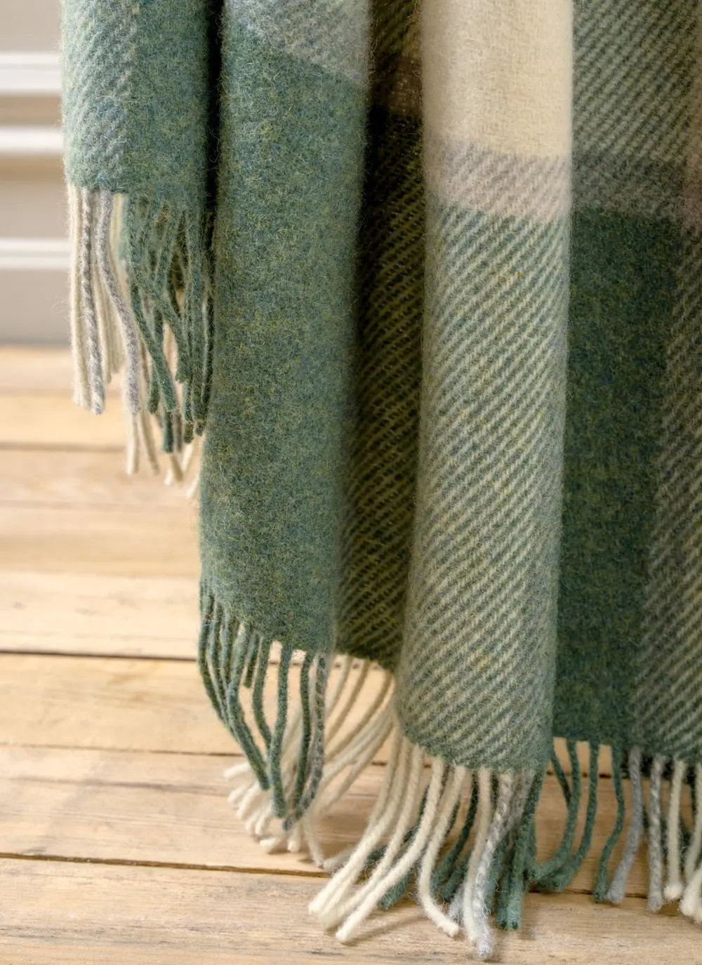Foliage Check Pure New Wool Throw | Made in Ireland | Blarney