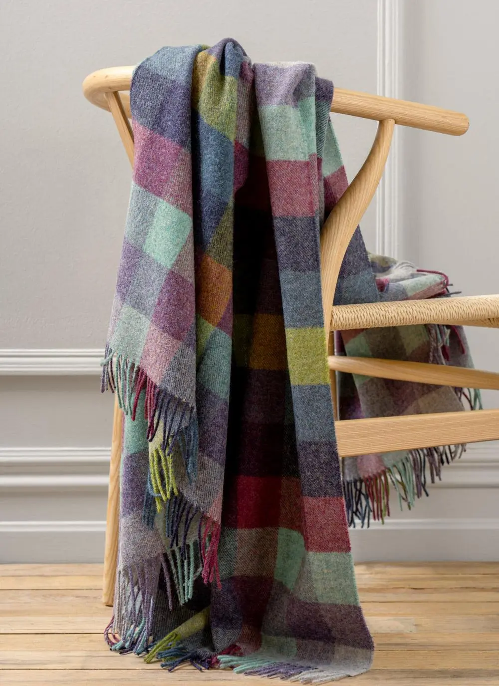 Hydrangea Check Highland Wool Throw | Blarney