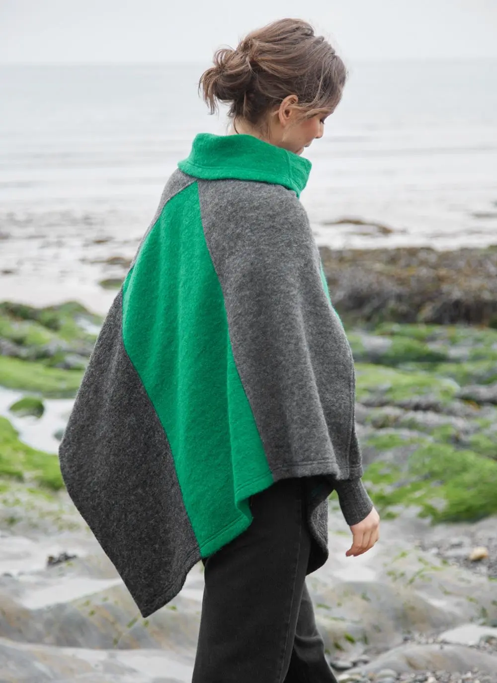 Laoise Trio Poncho in Forest Green/Grey | Blarney