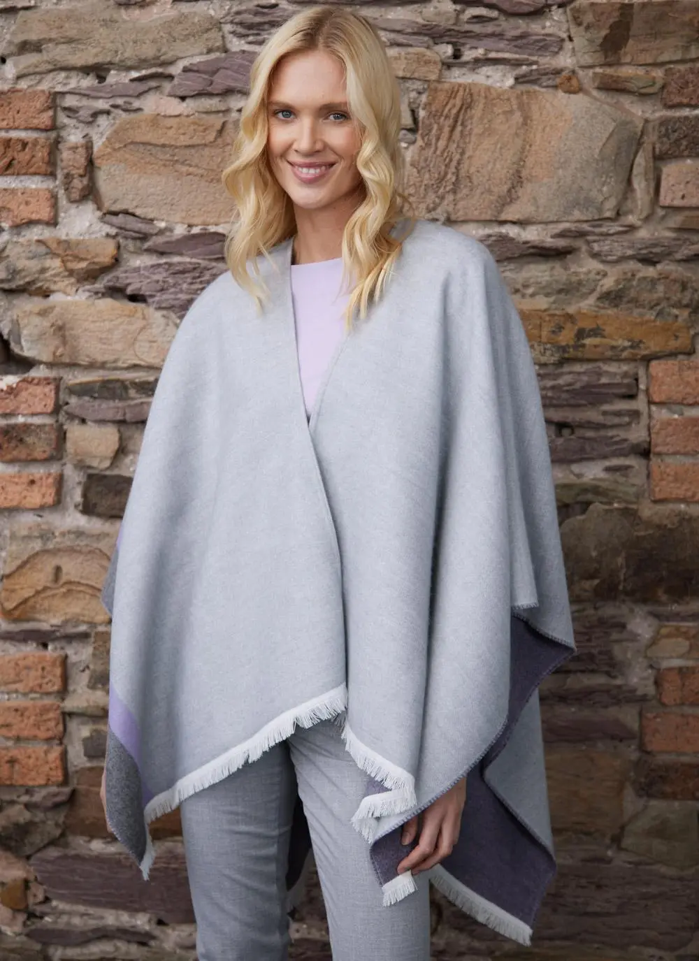 Reversible Contrast Stripe Shawl in Lilac | Blarney