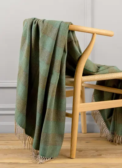 Shepherd's Delight Supersoft Lambswool Throw | Blarney